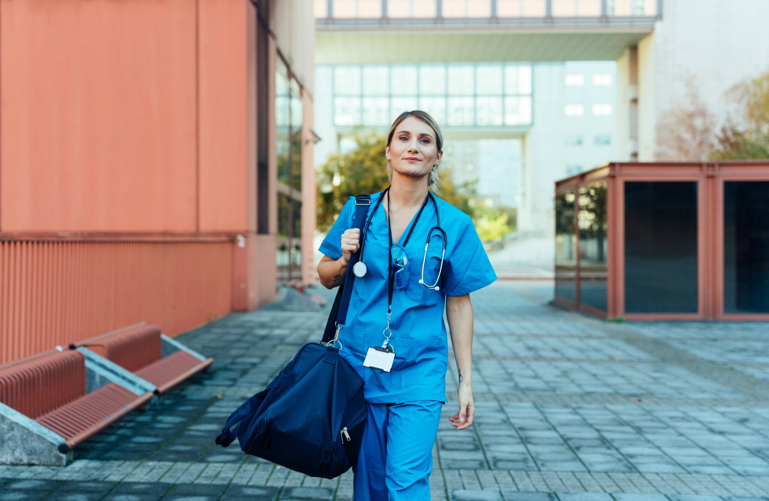 Top Reasons Why Canadian Nurses Choose to Work in the USA ...